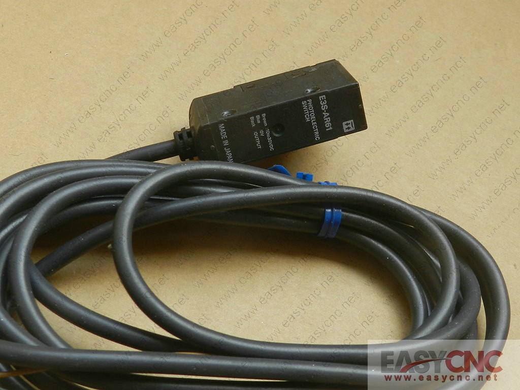 EASYCNC ONLINE SHOPPING E3S-AR61 Omron photoelectric sensor new