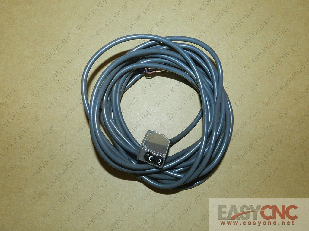 EASYCNC ONLINE SHOPPING E3ZM-CT81-D Omron photoelectric sensor new