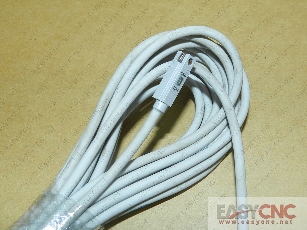 EASYCNC ONLINE SHOPPING T2H SW-T2H ckd proximity switch new