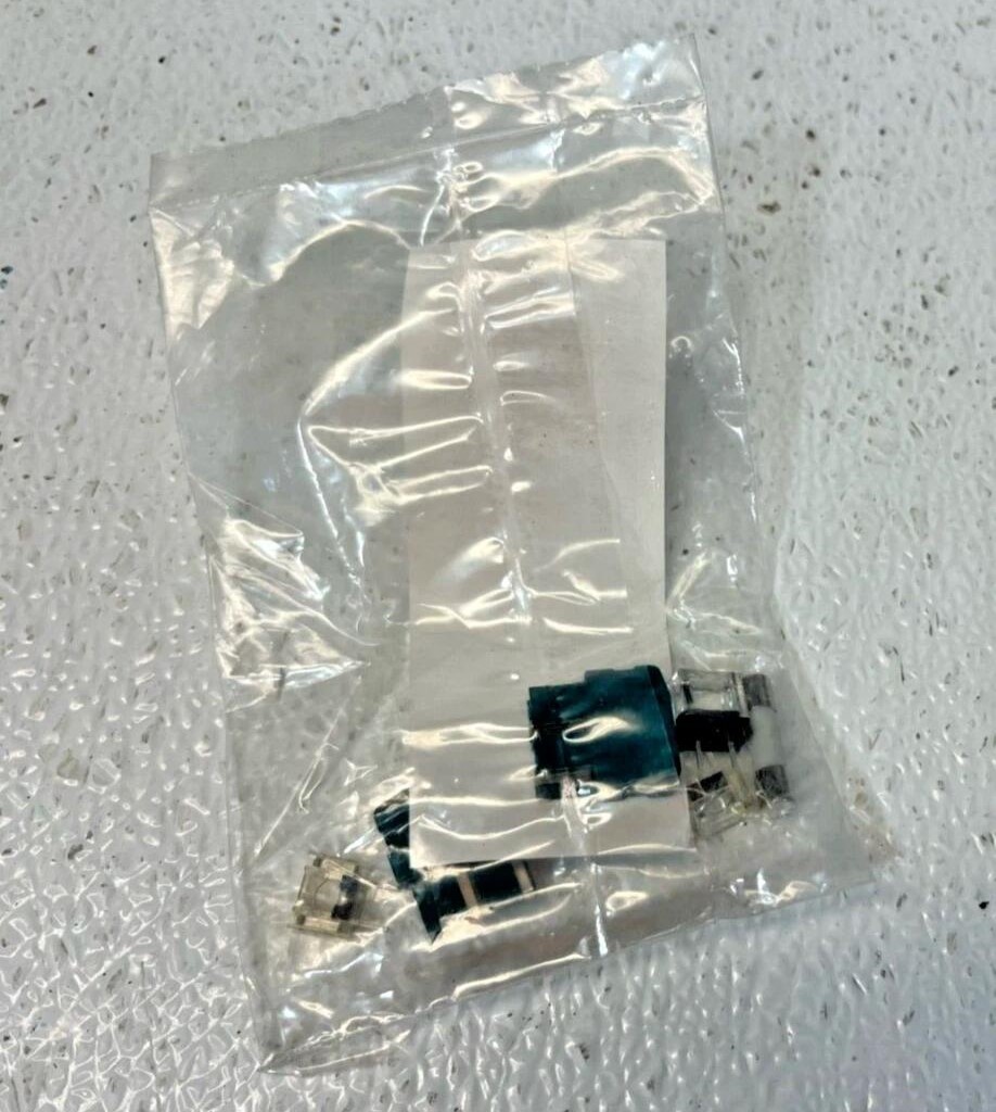 EASYCNC ONLINE SHOPPING A05B-2500-K001 Fanuc Fuse Kit New And Original