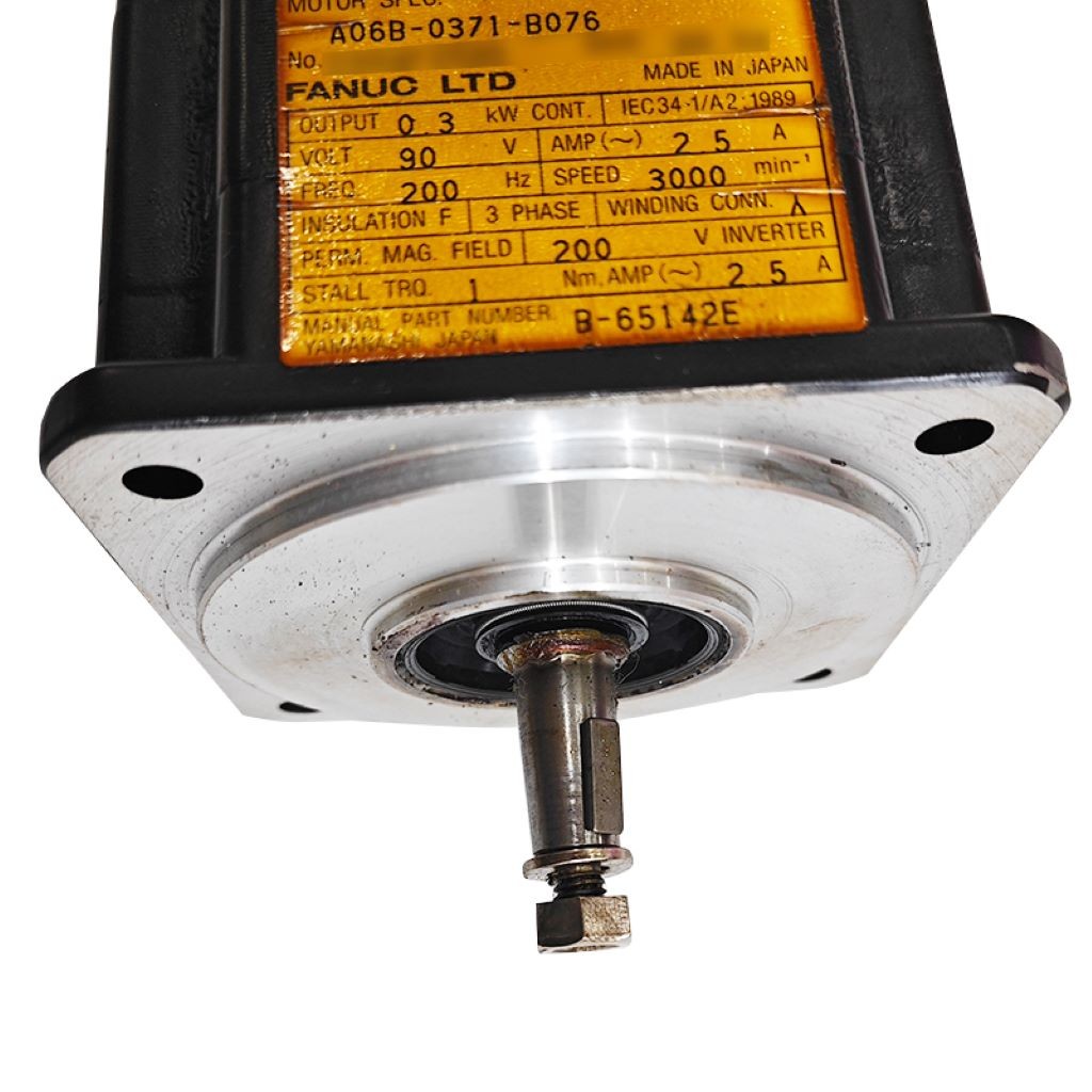 EASYCNC ONLINE SHOPPING A06B-0371-B076 Fanuc AC Servo Motor a1/3000 Used