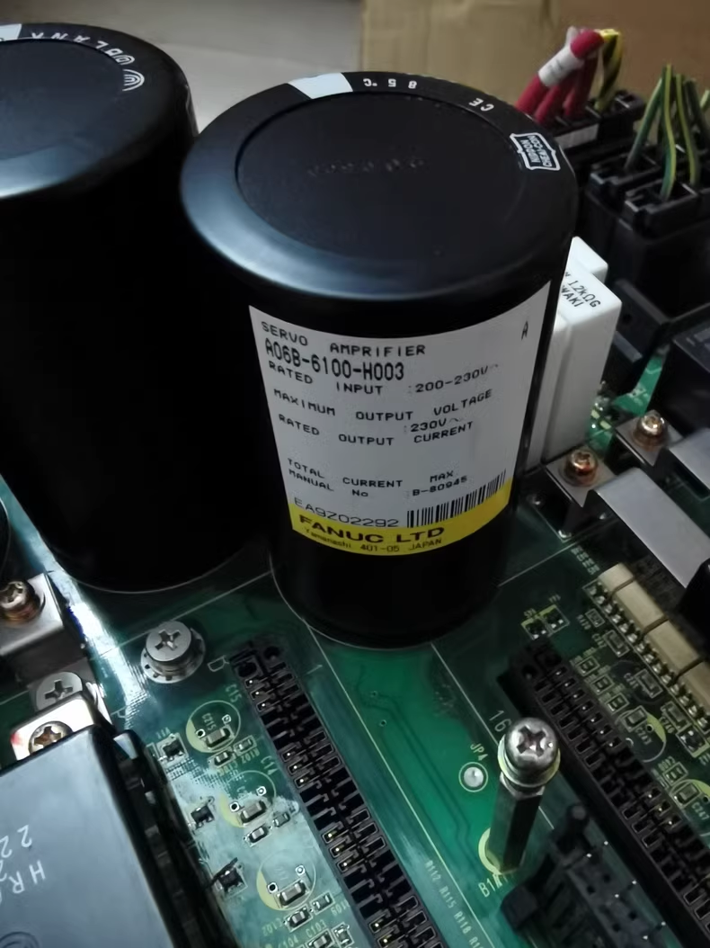 EASYCNC ONLINE SHOPPING A06B-6100-H003 FANUC ROBOTICS Servo Amplifier used