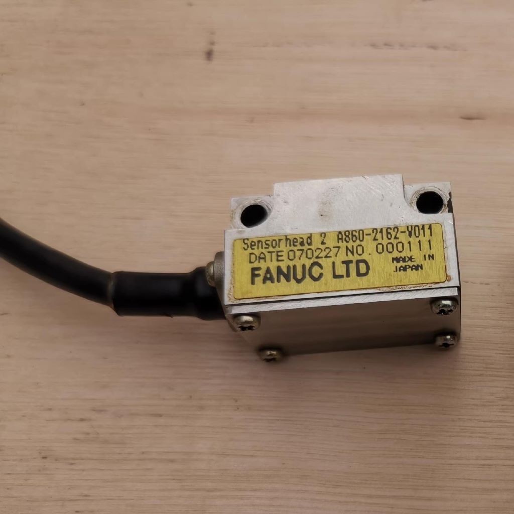 EASYCNC ONLINE SHOPPING A860-2162-V011 Fanuc Sensor Used