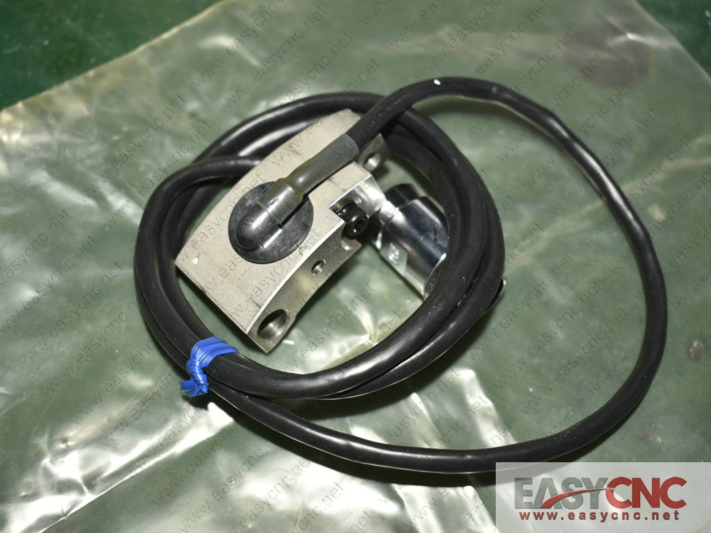 EASYCNC ONLINE SHOPPING A860-2140-V003 Fanuc sensor new