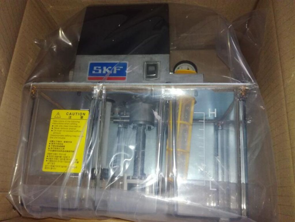 EASYCNC ONLINE SHOPPING MKU11-KW3-J005 SKF Lubrication Pump New