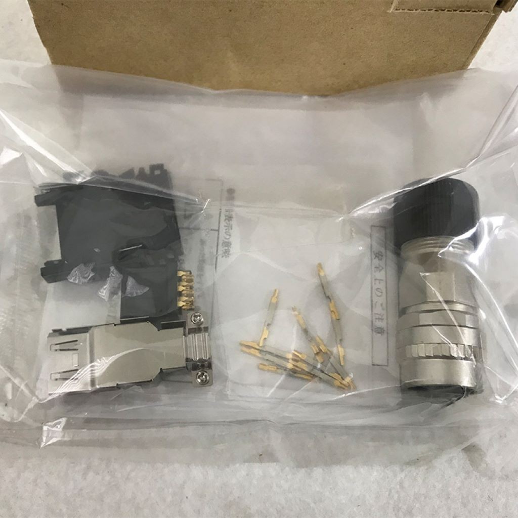 EASYCNC ONLINE SHOPPING MR-J3SCNS Mitsubishi Connector New And Original